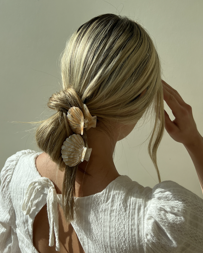 Beachy Hairstyles ft. BFB Shell Clips – BFB Hair